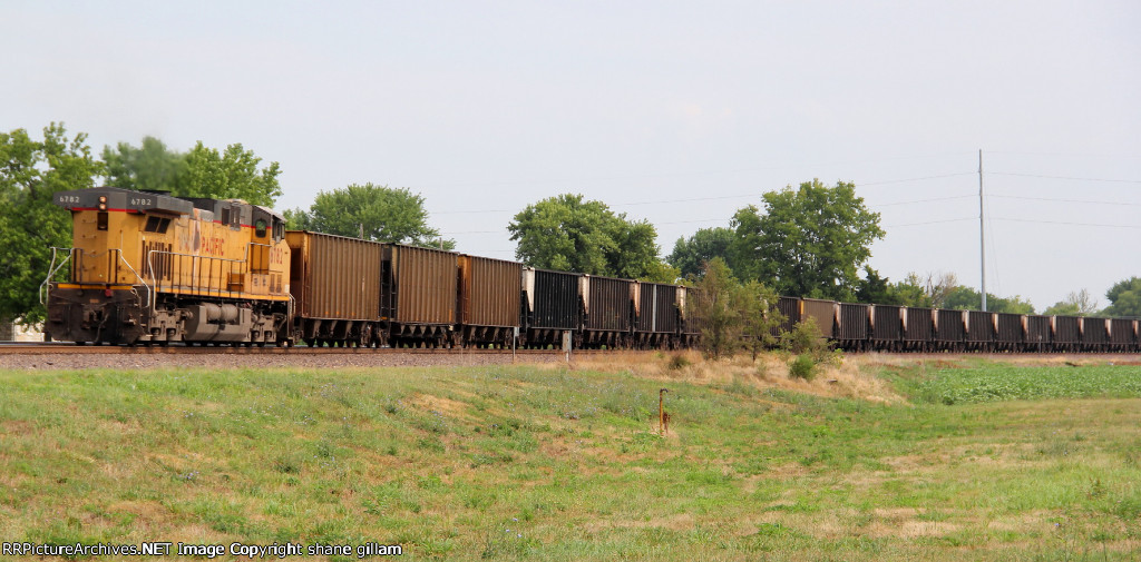 UP 6782 runs dpu on this empty coal.
